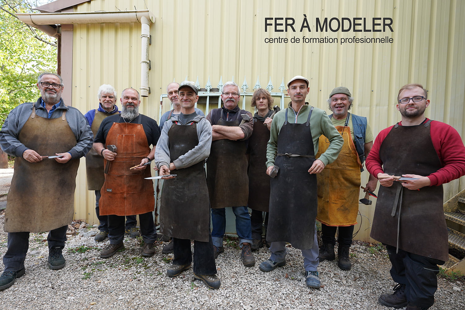 Blog – Stages et vie de l’école – Ecole de Forge : Stages de forge et coutellerie