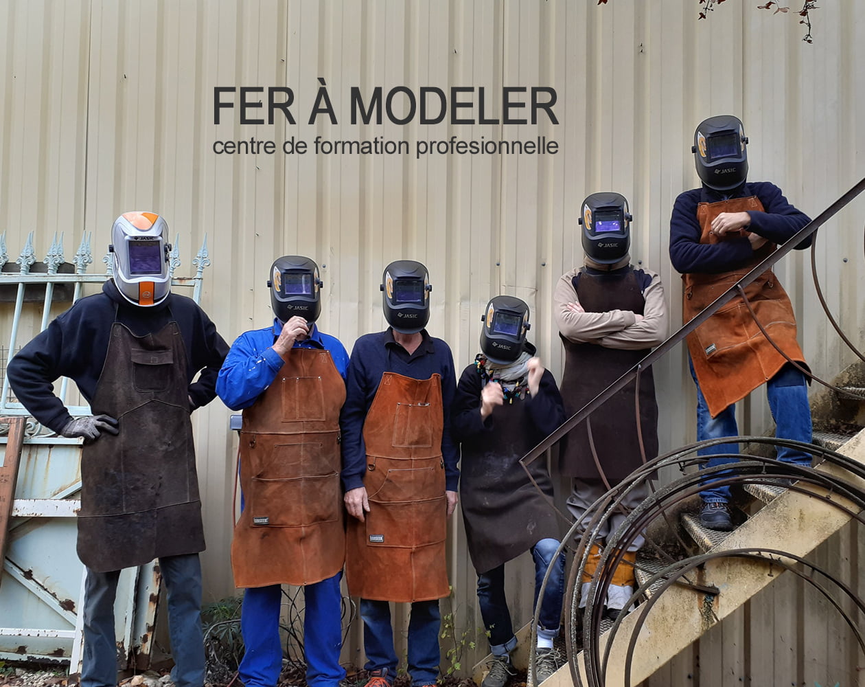 Blog – Stages et vie de l’école – Ecole de Forge : Stages de forge et coutellerie